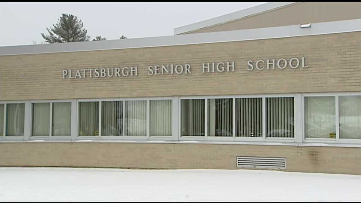 School district debates later start time