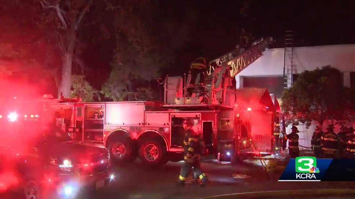 Sacramento firefighters investigate blaze at boarded-up building
