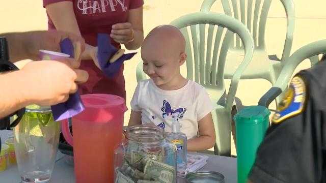 Volunteers transform backyard for little girl with cancer