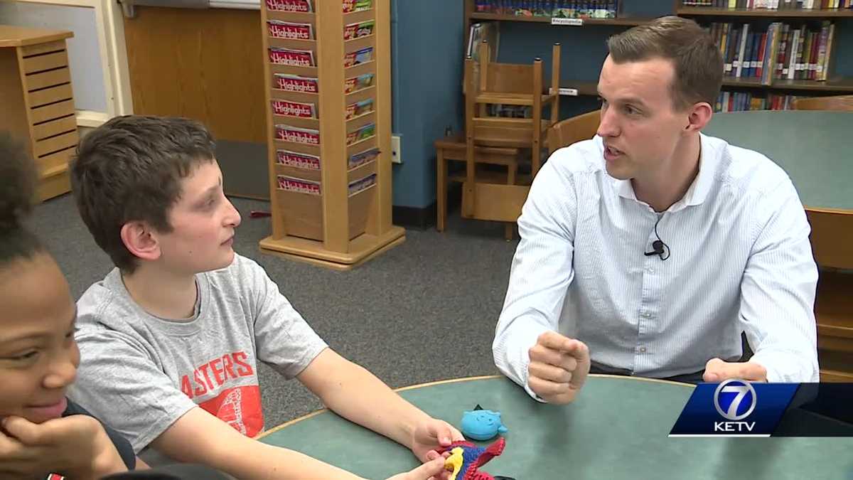 Prevention program offers free counseling, teaches children to bounce back