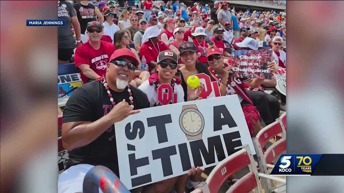 Tradition continues for WCWS parents keeping home run balls
