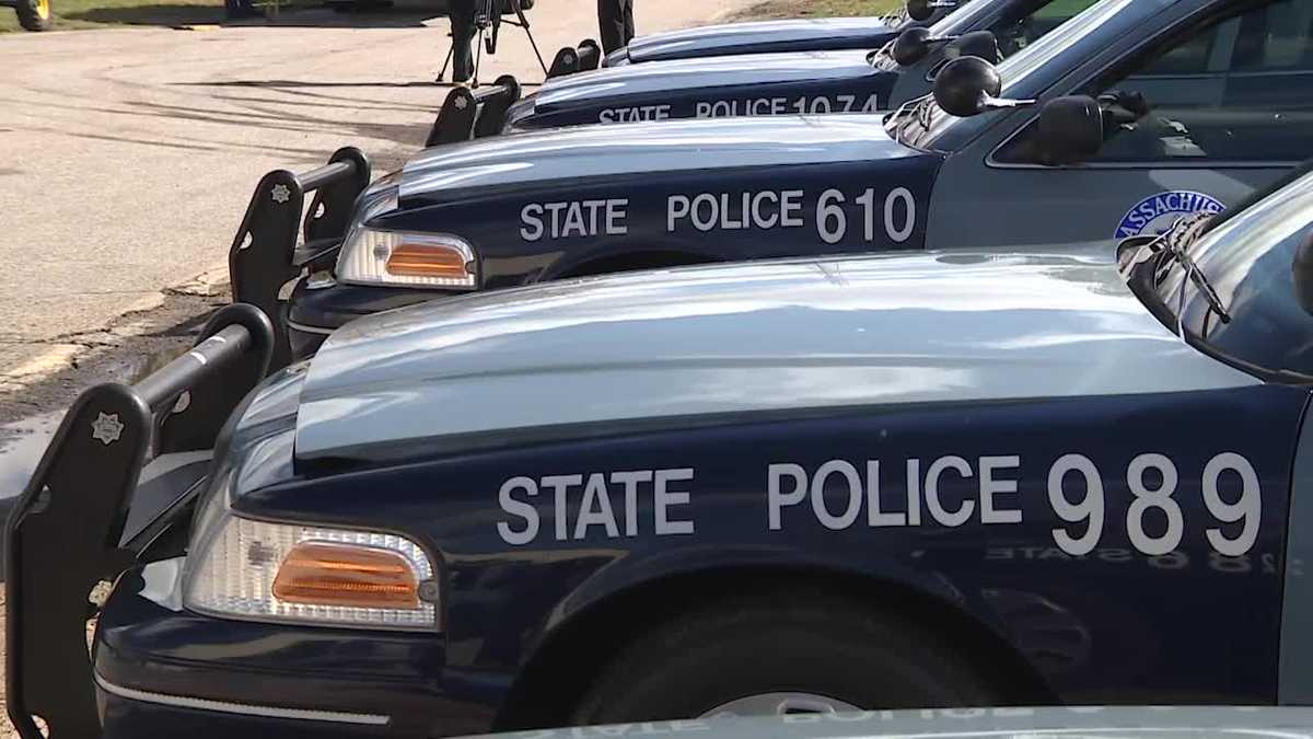 State police sending cruisers to Puerto Rico