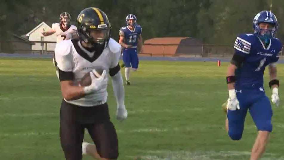 Iowa high school football scores from Week 3