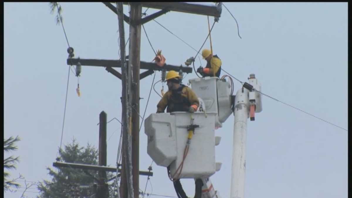 BGE crews restore power, prep for more outages