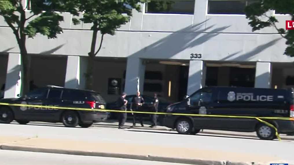 Death investigation at downtown Milwaukee hotel