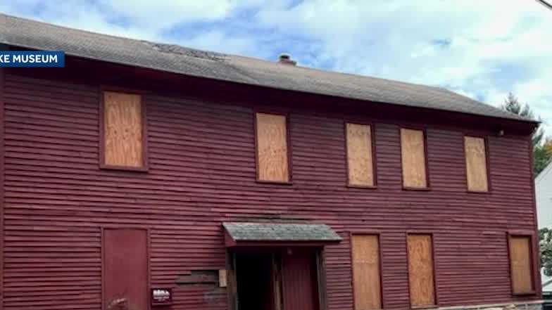 Penhallow House in Portsmouth being lifted 9-feet for restoration project