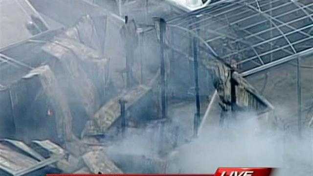 Firefighters battle 3-alarm greenhouse fire
