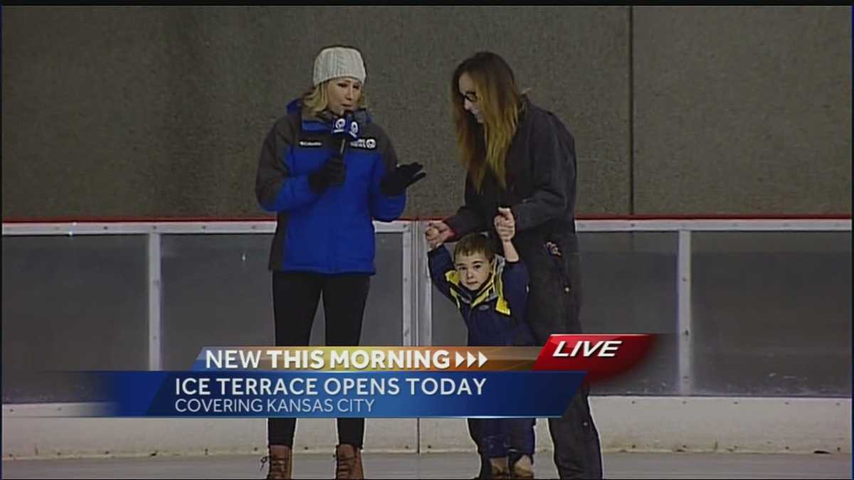 Crown Center ice terrace opens