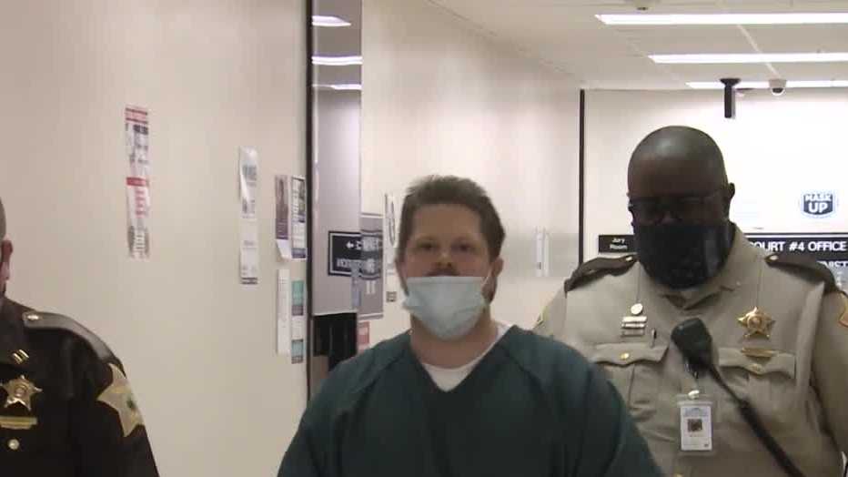 Southern Indiana man convicted of killing ex-girlfriend asks Supreme ...