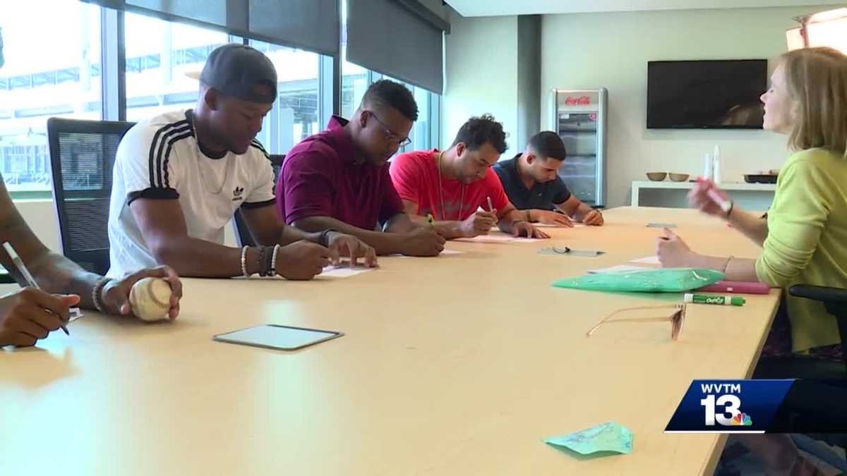 English-language lessons for Birmingham Barons players