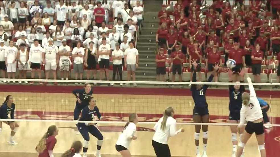Arkansas hosting part of NCAA Volleyball Tournament