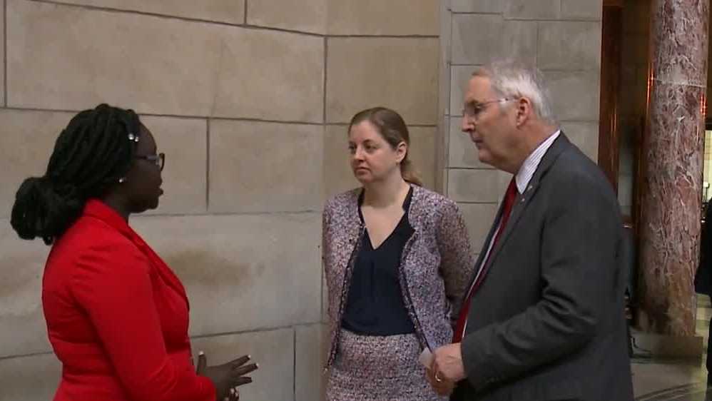 'My uncle was assaulted': Corrections worker's niece pleads with ...