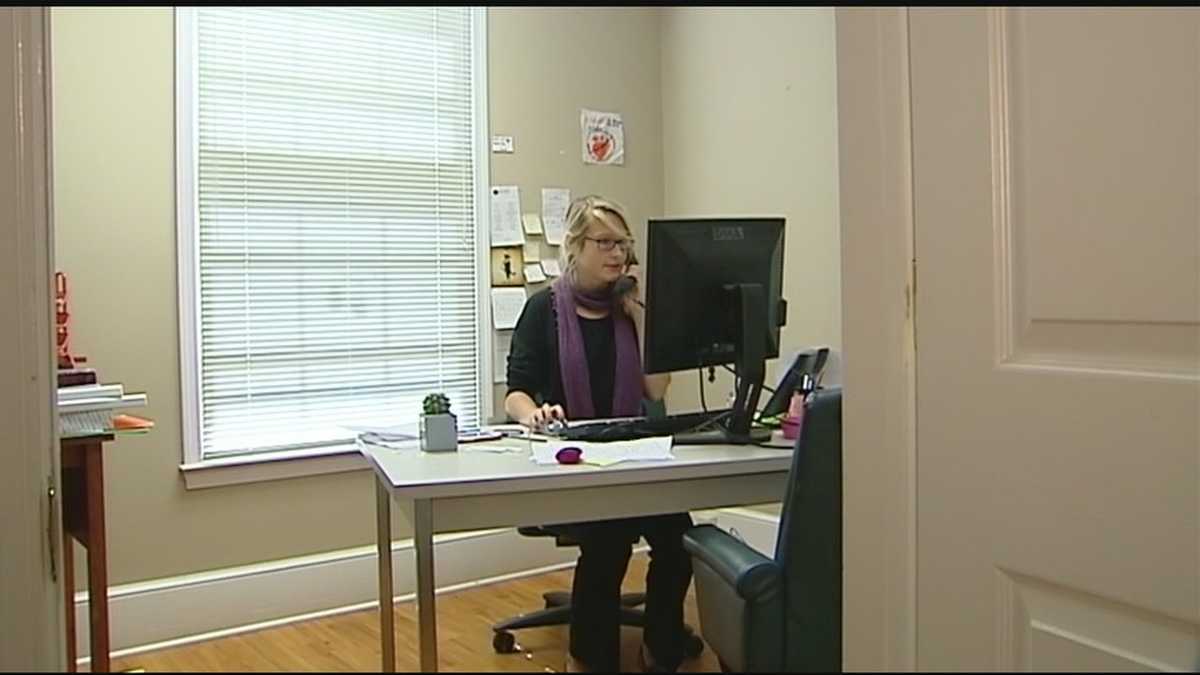 Many federal government employees continue working