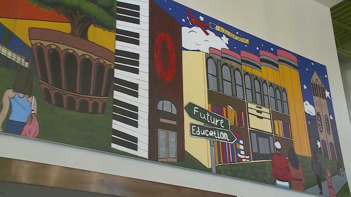 Students' mural meant to inspire