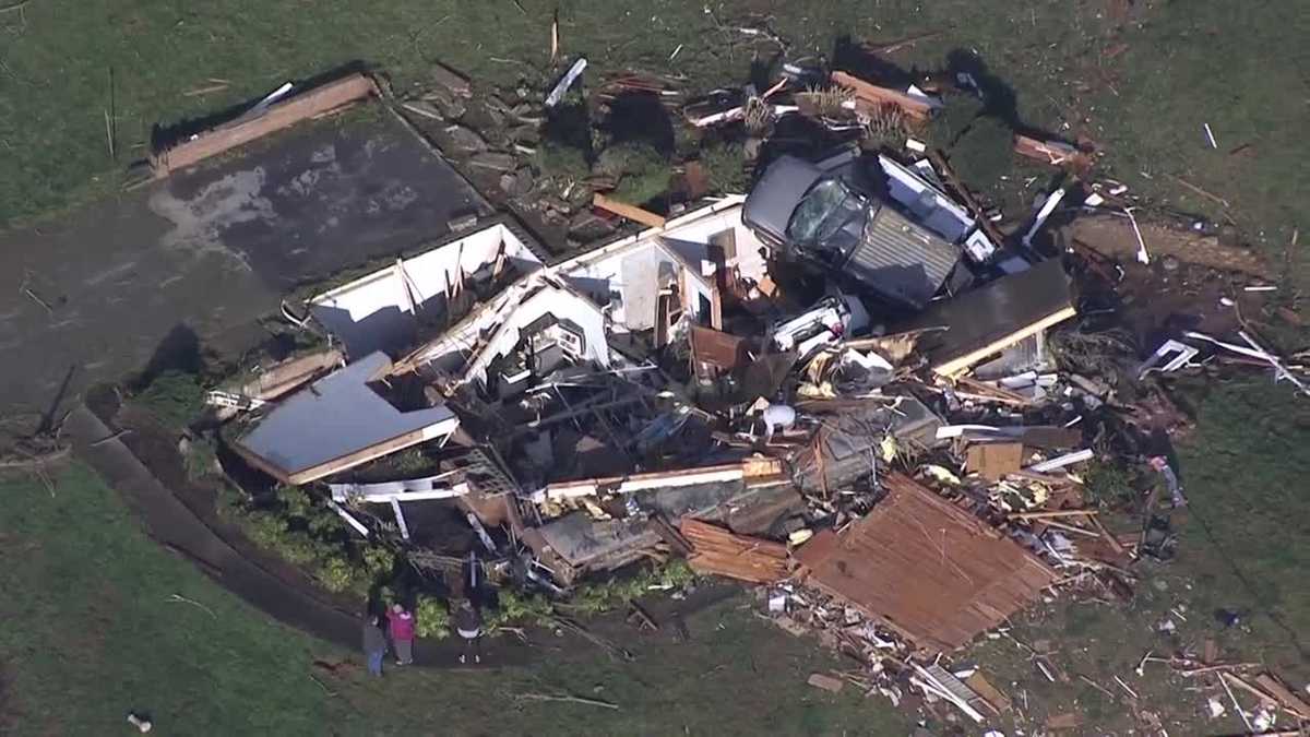 Sc Governor Declares State Of Emergency After Tornadoes