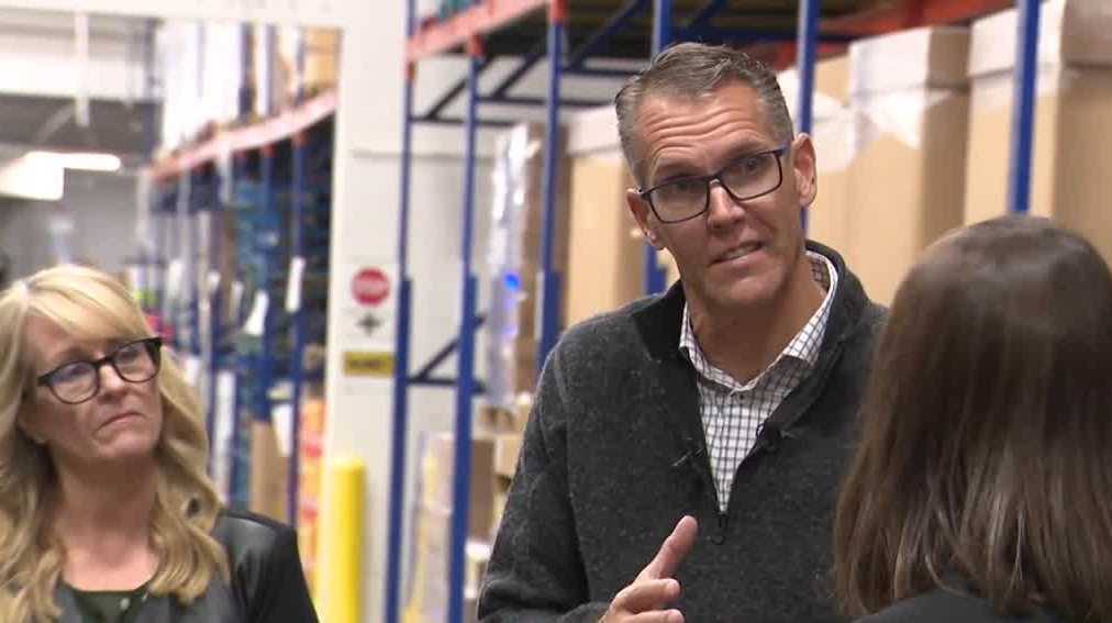 Iowa congressman discusses SNAP funding amid shutdown