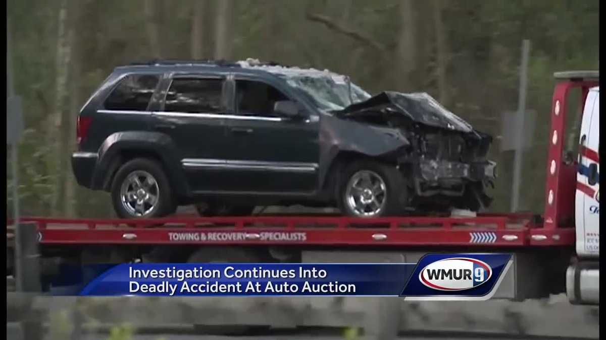 Investigation of auto auction crash continues