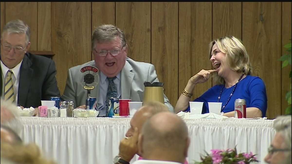 Bill Hillgrove receives Myron Cope award