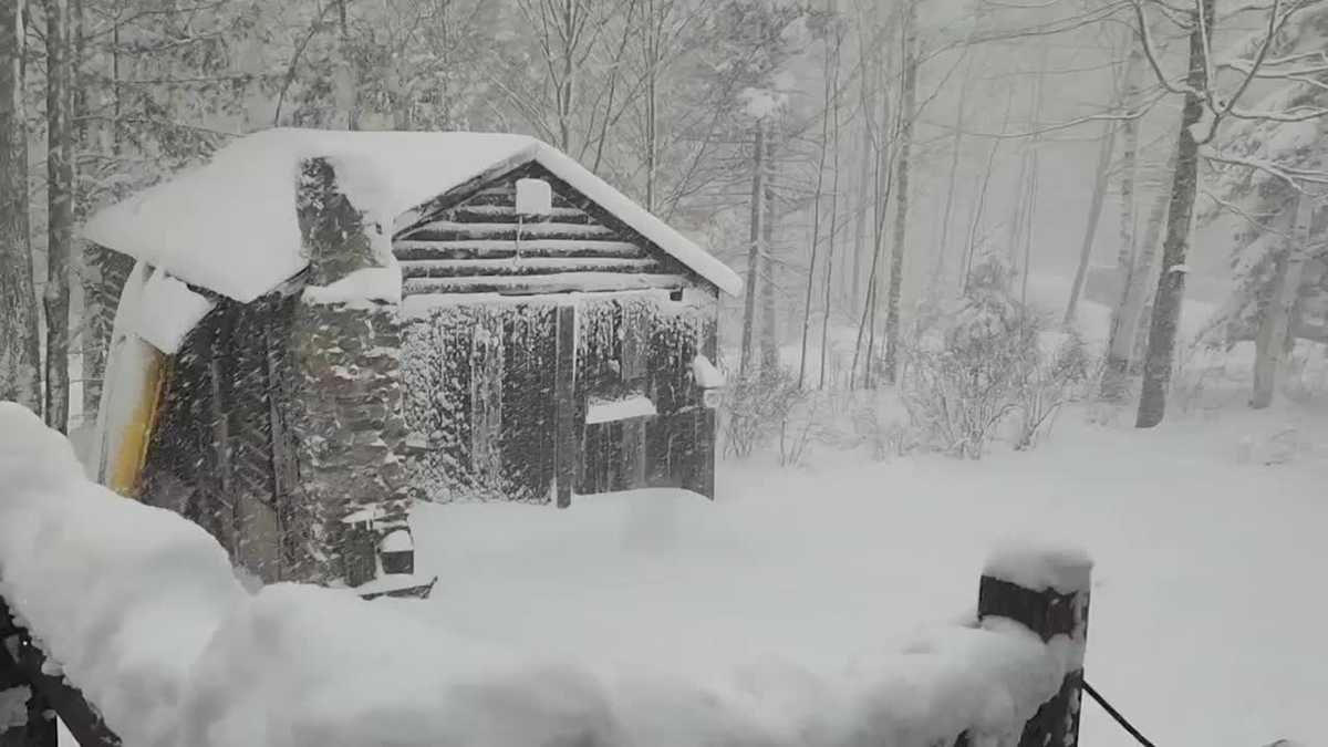 Video: Snow surpasses one foot in Unity, New Hampshire