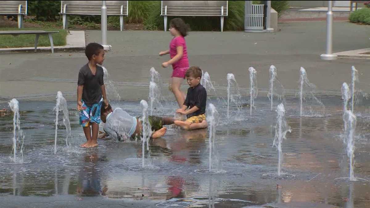 Heat wave prompts code red alert in Baltimore