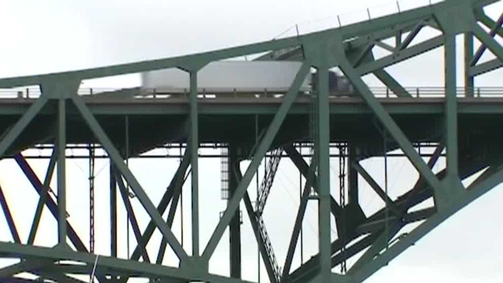 Work on bridge connecting ME, NH to finish ahead of schedule