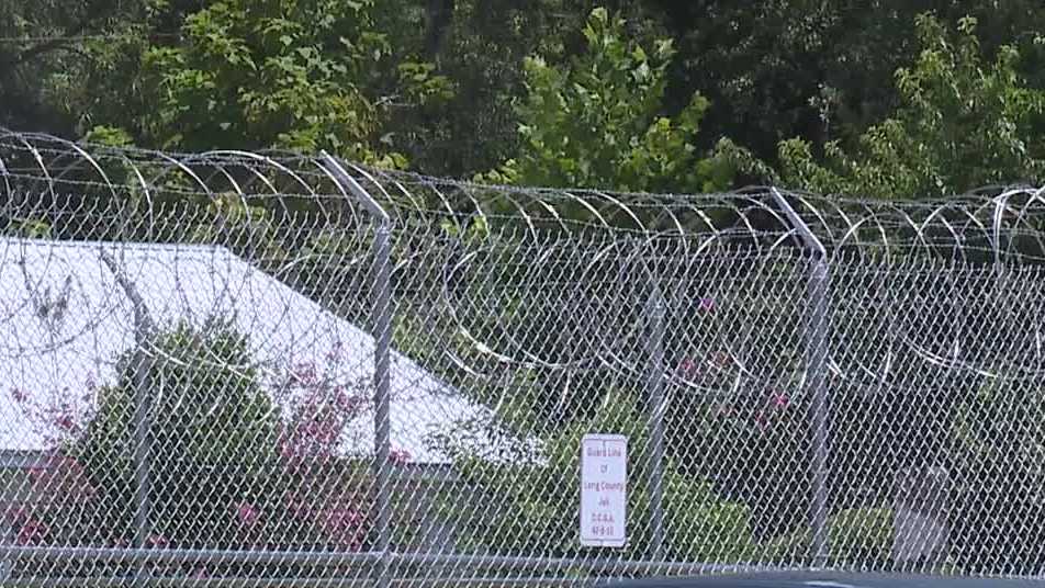 Long County leaders eye outsourcing $17 million jail