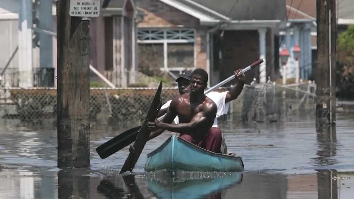 New Orleans man saved hundreds on paddleboat during Katrina