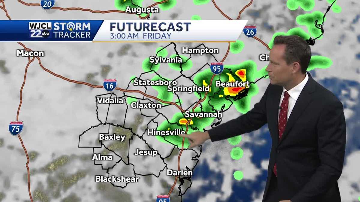 Tracking rain chances as the weekend nears
