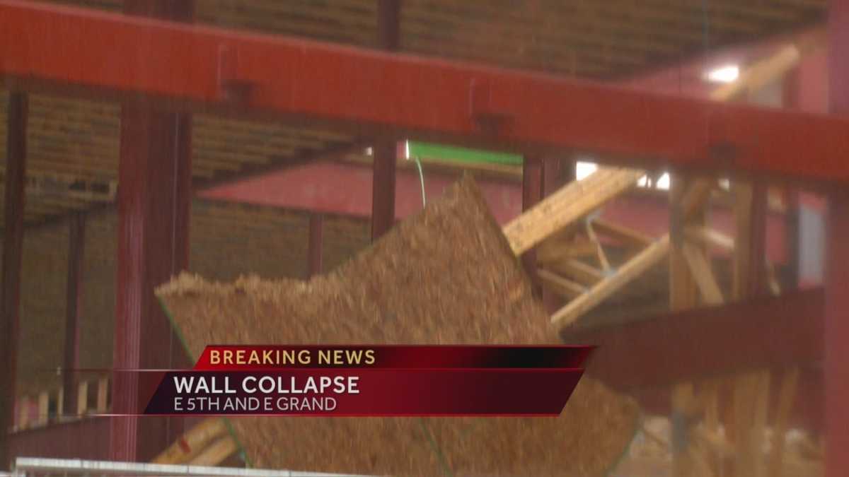 Partial building collapse reported in downtown