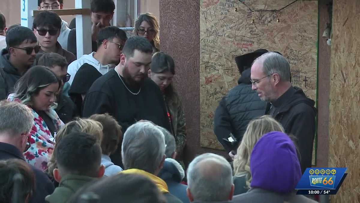 New Mexico community mourns three young adults killed in house fire