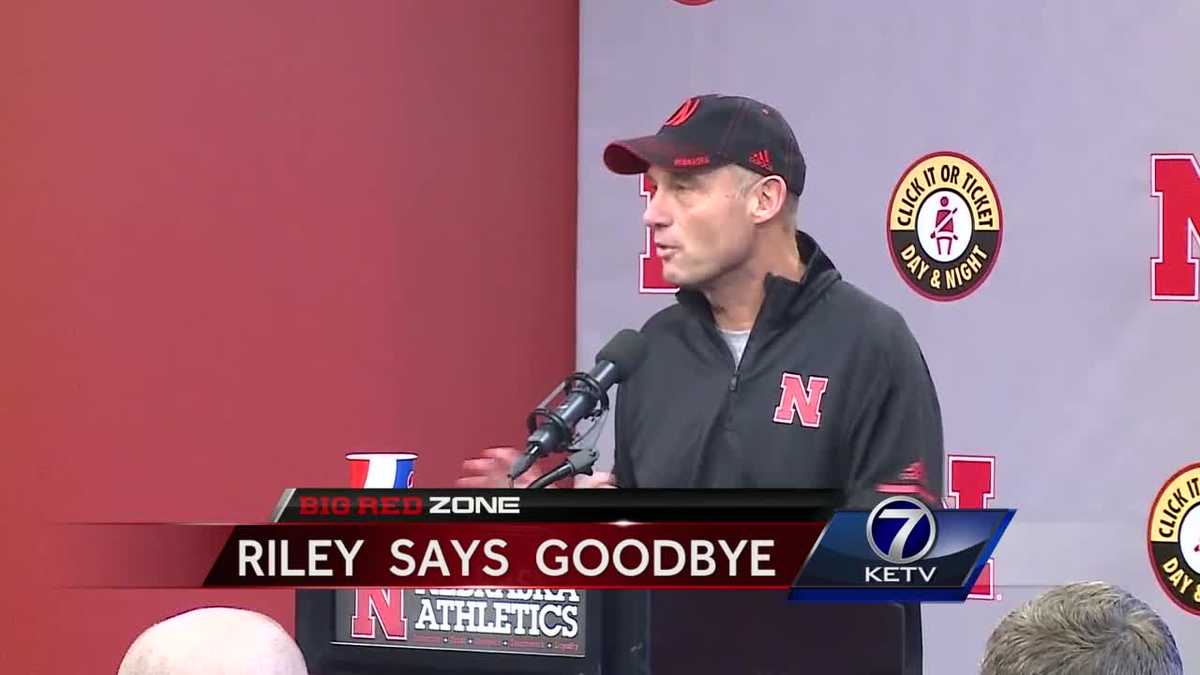 Riley says goodbye