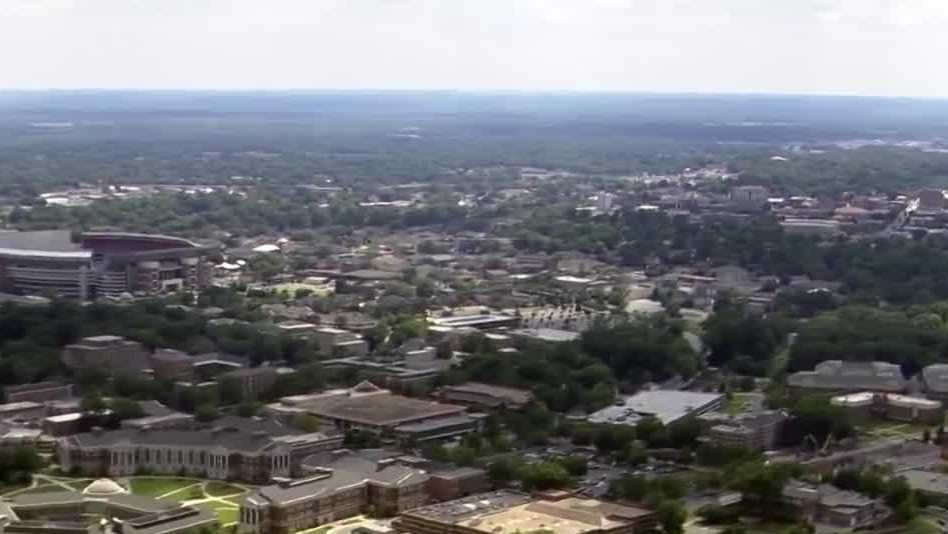 Dorm intruder arrested and barred from University of Alabama, campus ...