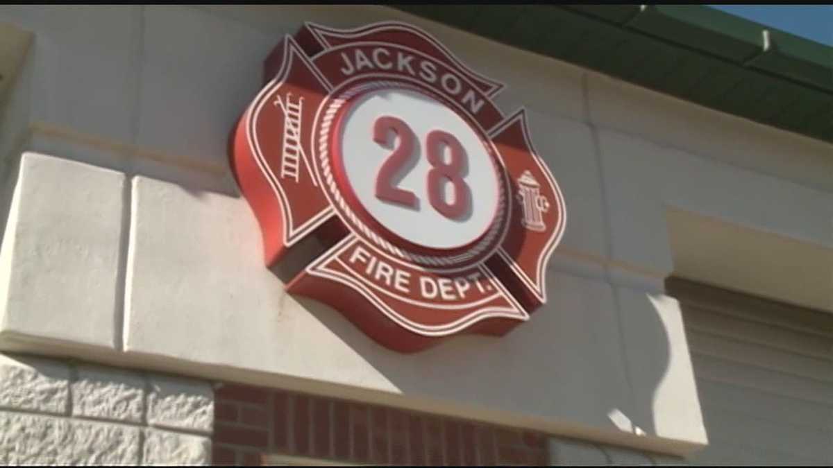 Thieves target firehouse