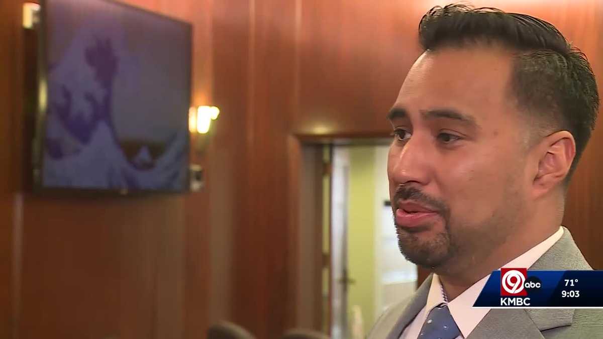 Manny Abarca elected chair of Jackson County Legislature