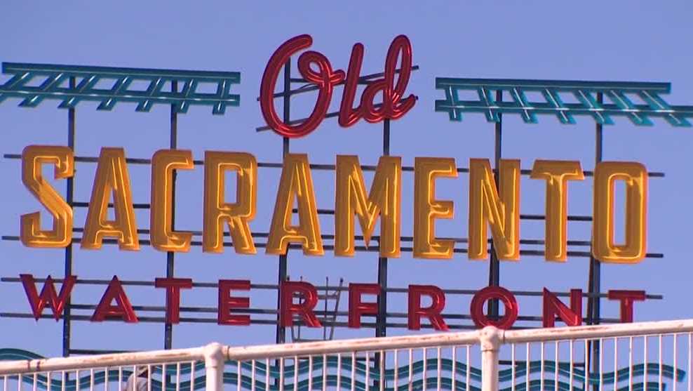 New neon-alternative LED waterfront sign unveiled in Old Sacramento