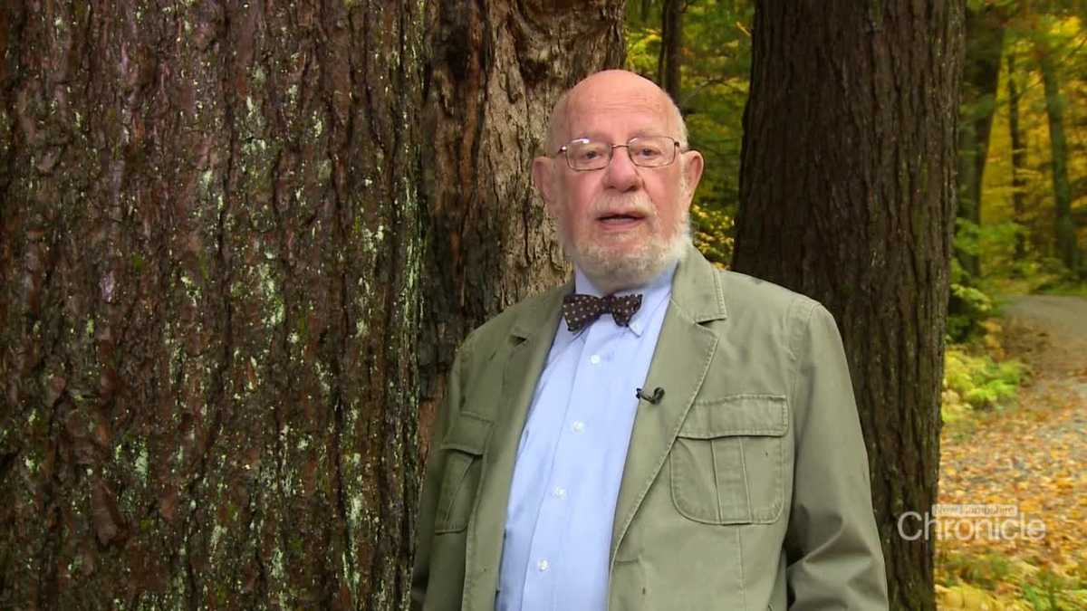 Fritz Wetherbee's New Hampshire: Buckaburger-Dollahdog Menu