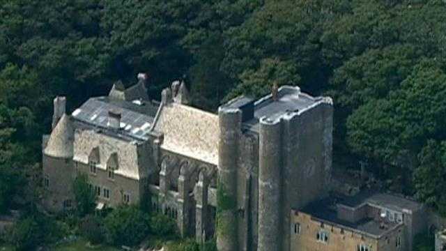 A New England Castle