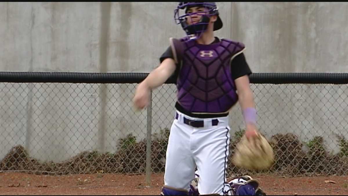Furman baseball player donates bone marrow