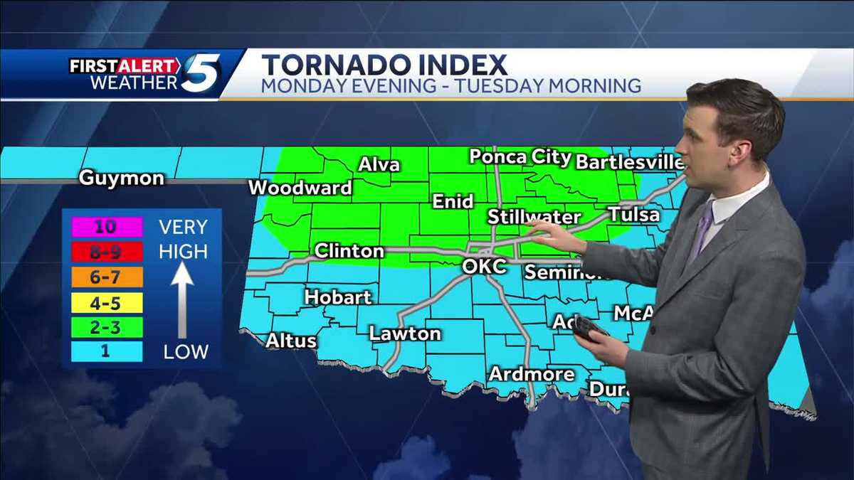 Severe Storm Timeline: Sunday PM & Monday Night