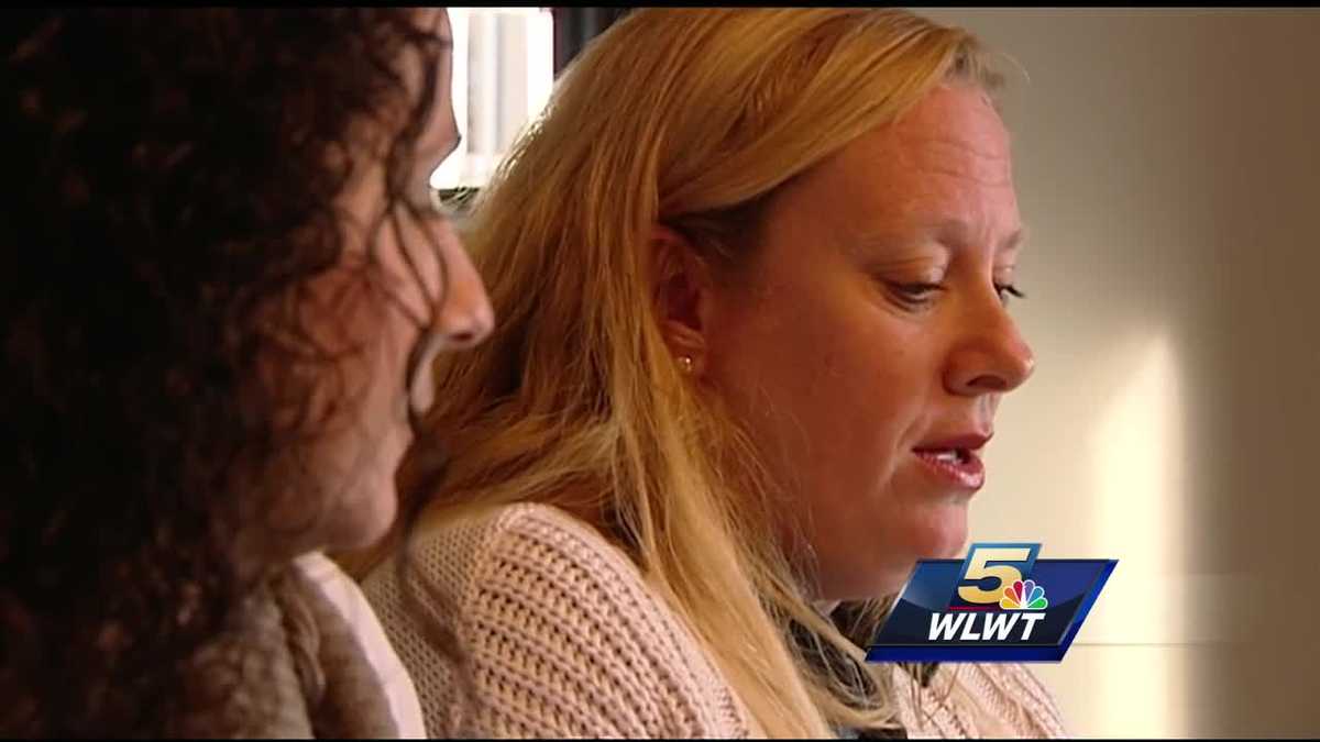 In wake of tragedy, Cincinnati woman gives back this Christmas
