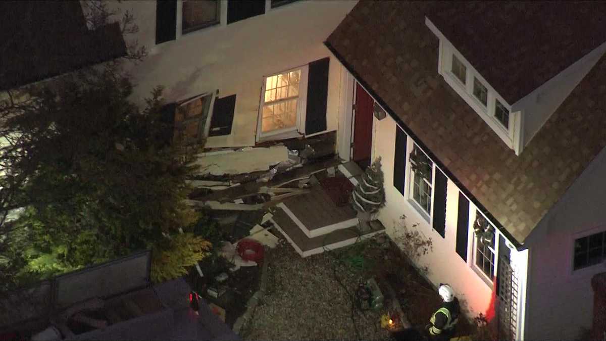 Van driver charged with DUI after crashing into 2 houses Van driver charged with DUI after crashing into 2 houses