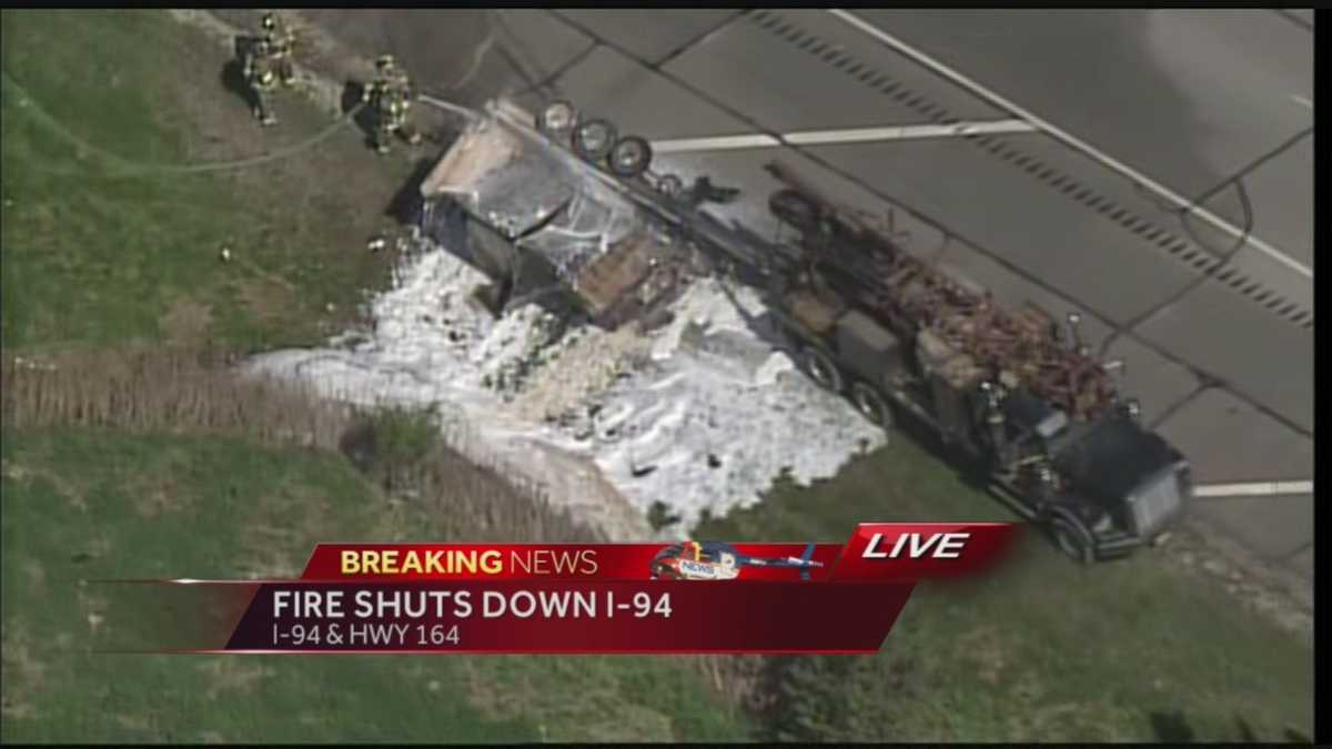 Update: I-94 west reopened following Pewaukee truck fire