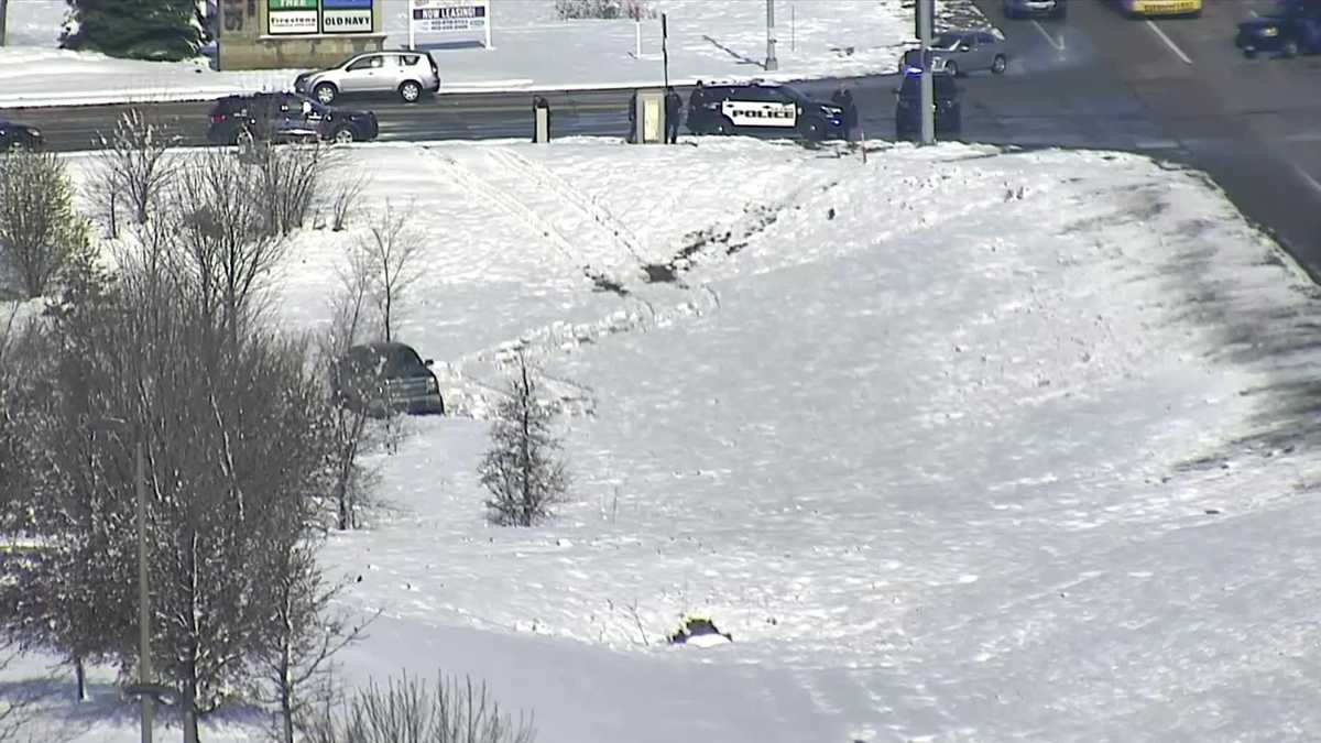 Suspect in custody after dramatic standoff that locked down ﻿Papillion ...