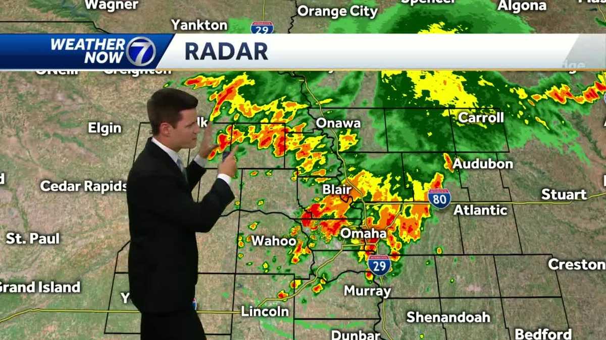 Heavy rain, flash flooding potential Thursday morning