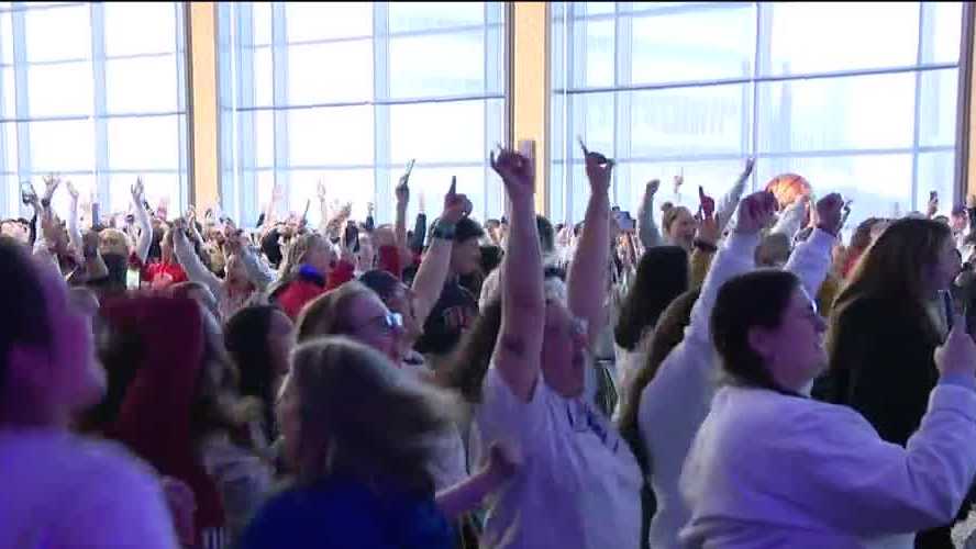 Duquesne University NCAA Tournament watch party turns electric