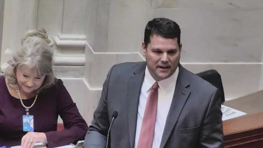 Bart Hester begins time as Arkansas State Senate