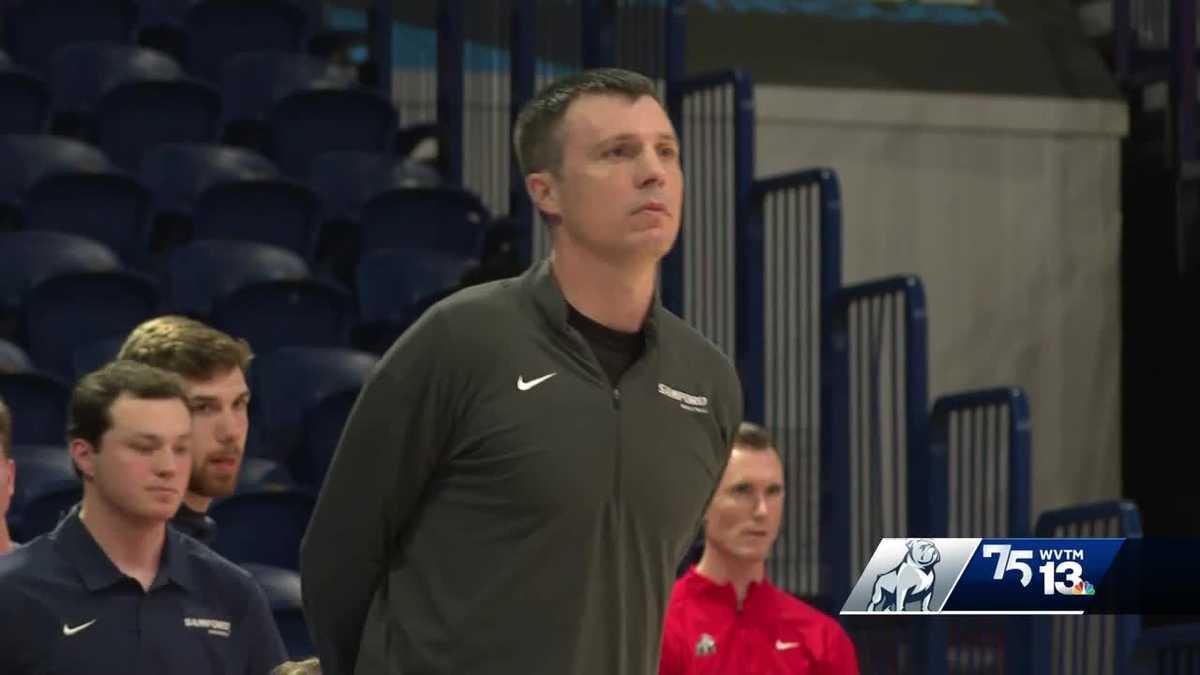 Samford basketball head coach named SoCon Coach of the Year