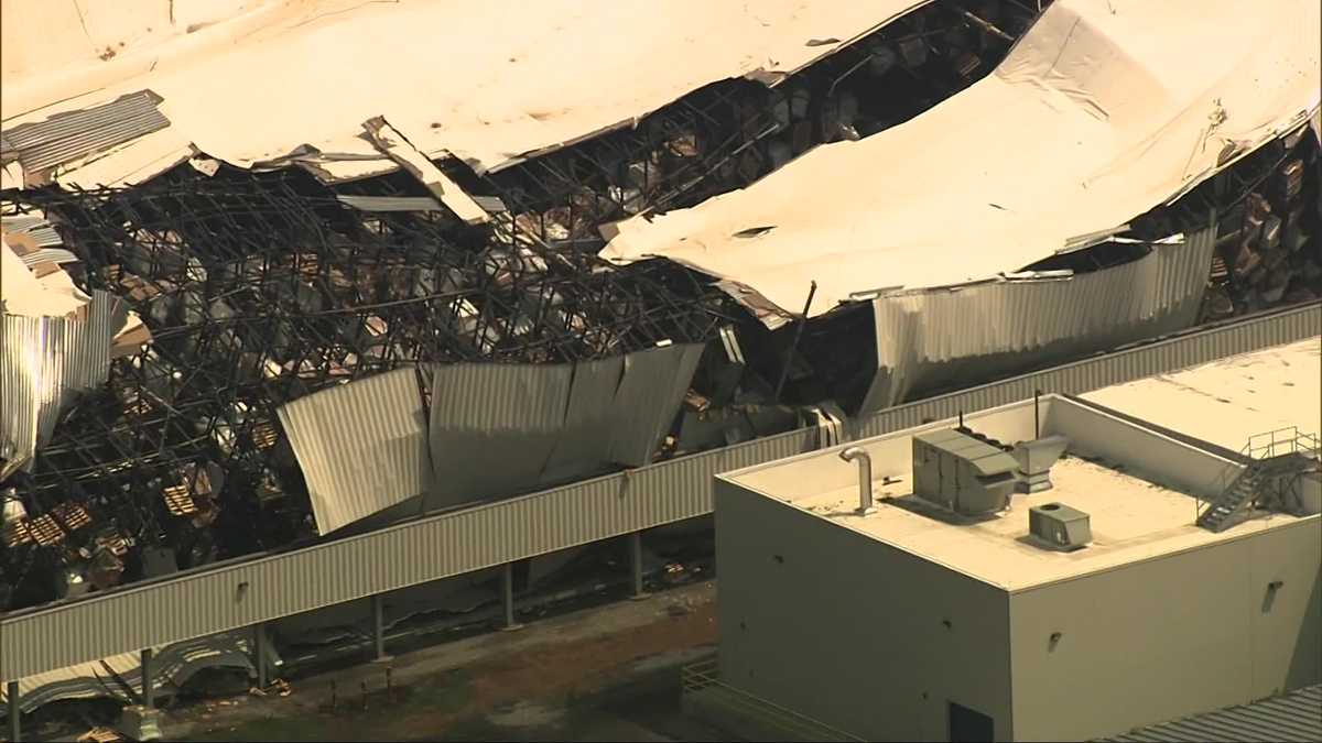 Severe weather in US, Tornado damages Pfizer plant in N.C.