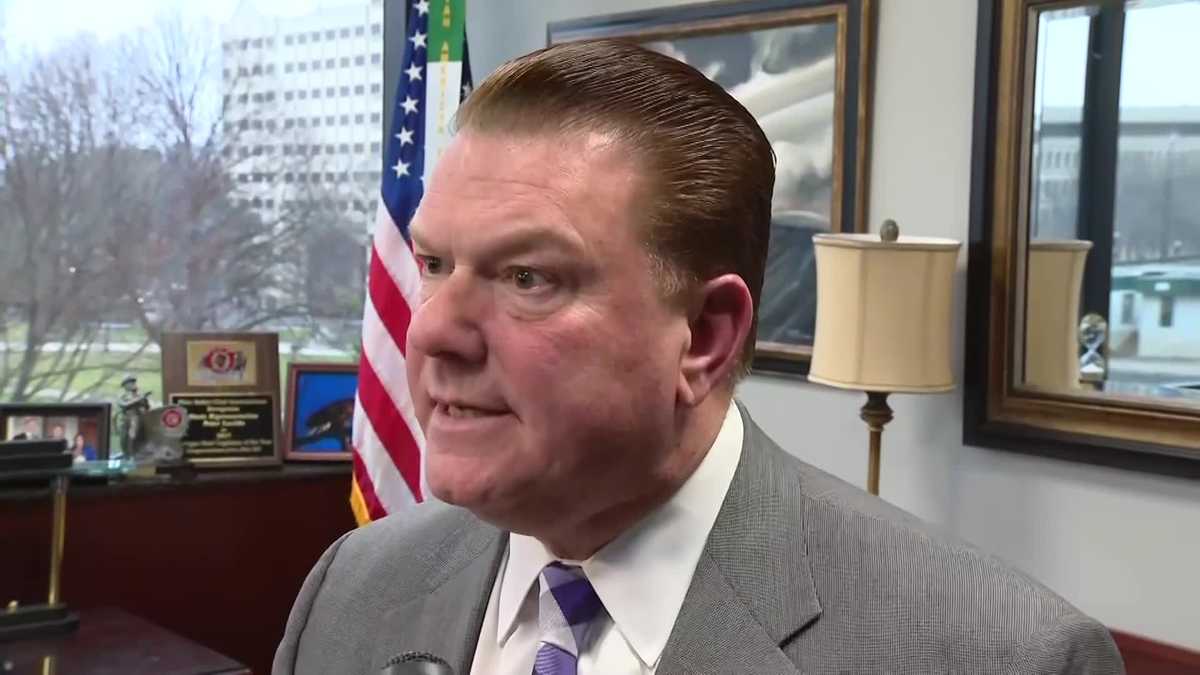 Michigan state senator allegedly tells reporter that schoolboys 'could ...