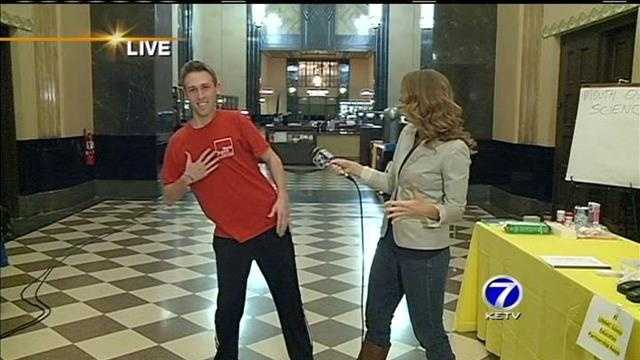 'Dancing Scientist' shows off his moves